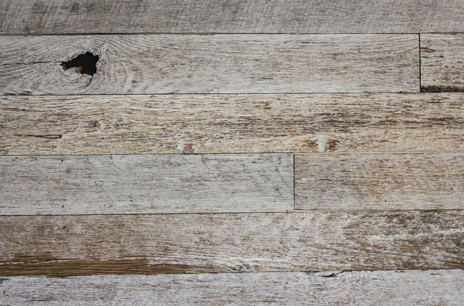 Reclaimed Barnwood Wall and Ceiling Paneling – Modern Timber Craft
